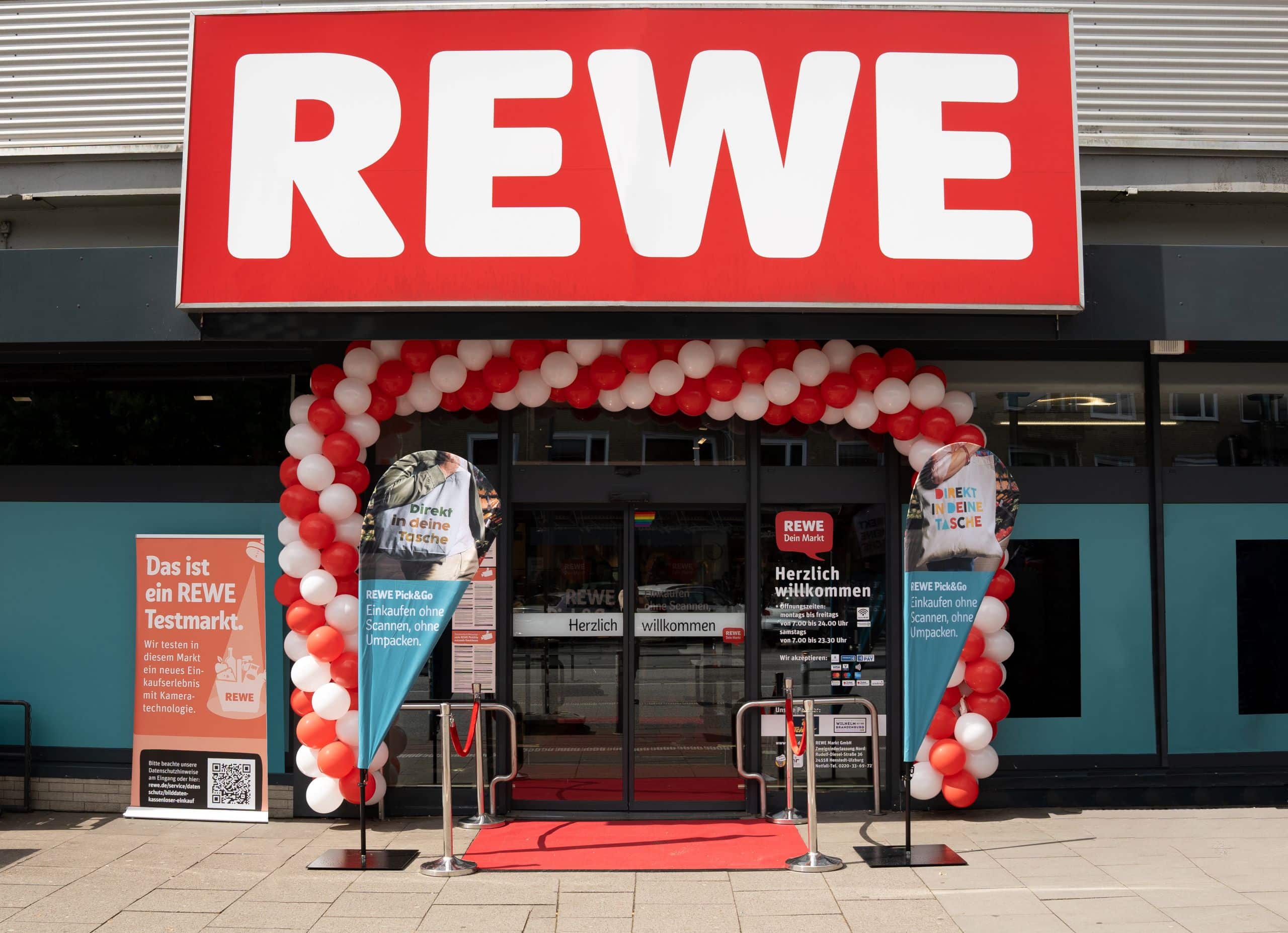 REWE startet in neue Dimensionen - REWE Group